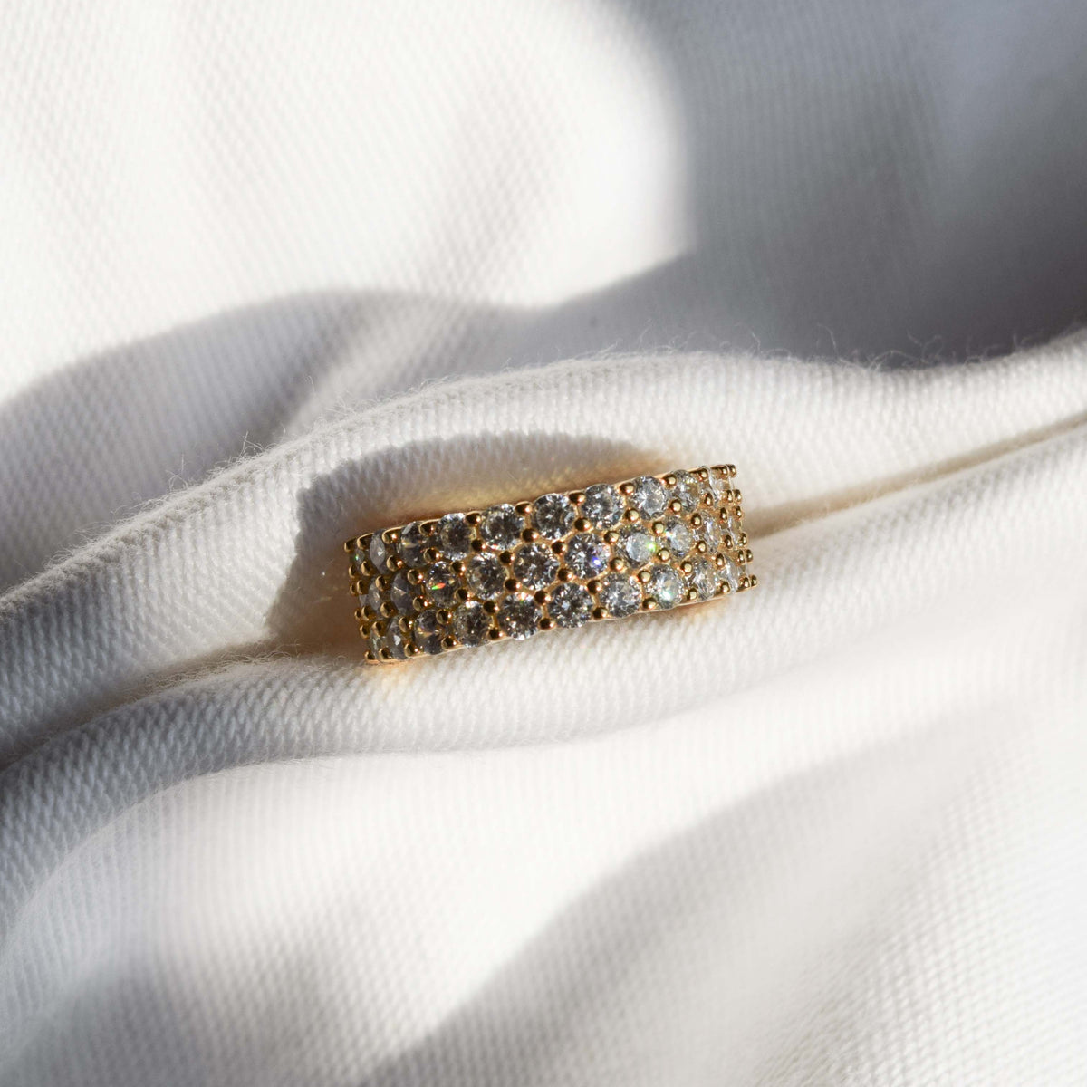 Anillo triple con zirconias en plata 925 – Aurum Jewelry Store